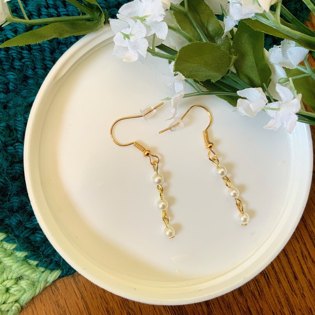 Pearl and Gold Loop Dangle Earrings - Etsy