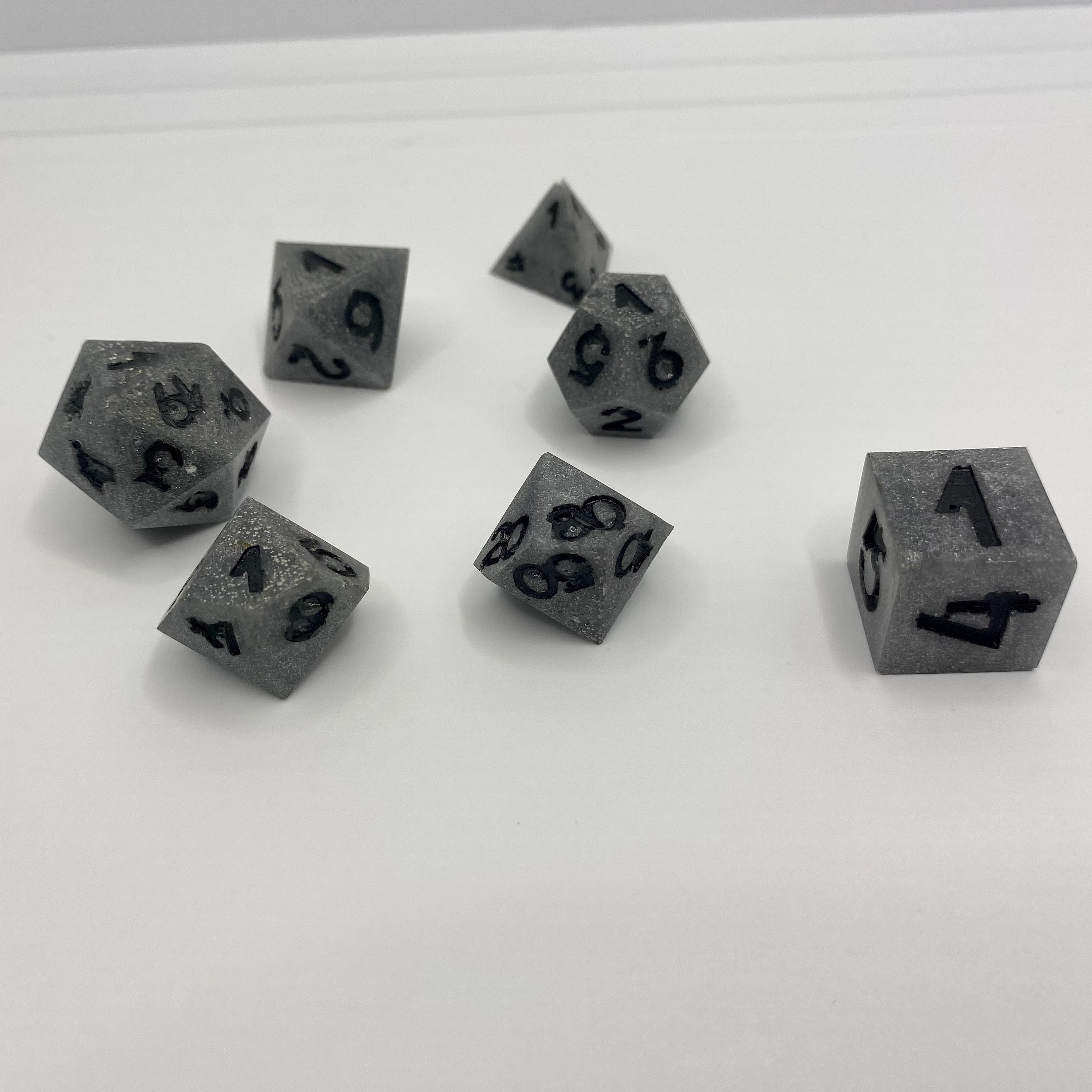 Dnd Resin 7 Piece Dice Set-silver Ore - Etsy