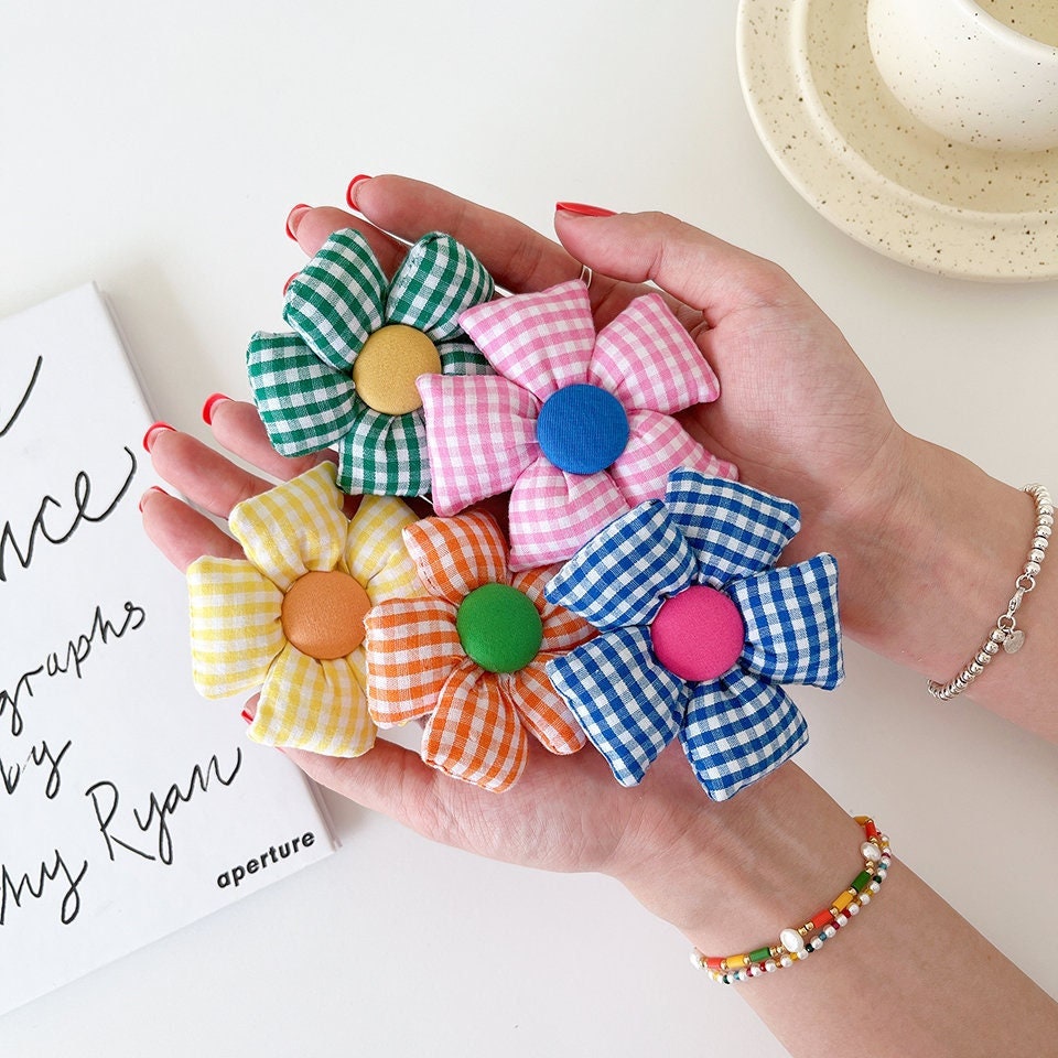 Daisy Flower Cushion Phone Grip, Phone Stand, Phone Holder - Etsy