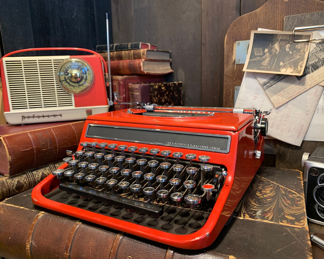 Antique Olivetti Studio 42 Typewriter, 1938 Alfa Romeo Red Italian ...