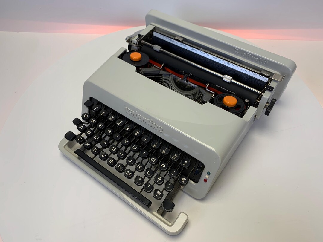 Vintage Very Very Rare Light Gray Olivetti Valentine With QWERTY ...