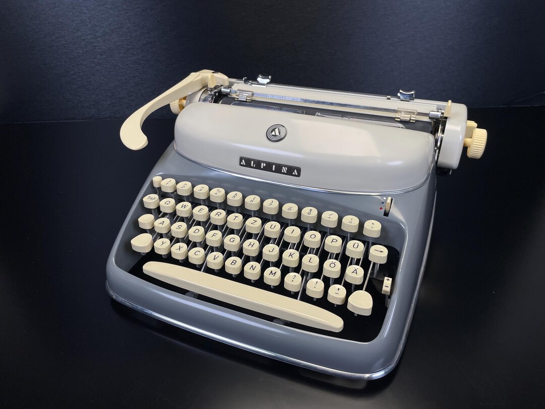 Untouched Alpina SK24 Typewriter, Year 1961, No. 273096, QWERTZ, Mint 5 ...