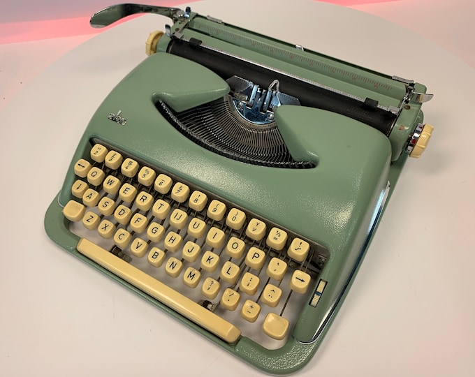 Vintage Stunning Design ABC Typewriter, 1963 High Quality German ...