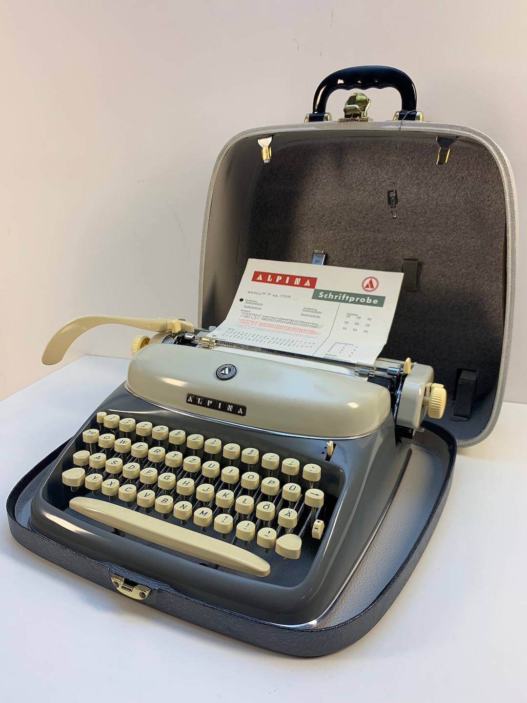 Unveiling Elegance: the Untouched Alpina SK24 Typewriter 1961 "a ...