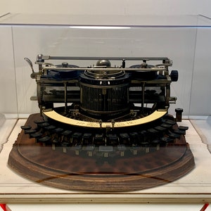 Vintage-era Inspired Transparent Typewriter Cover Dust Protection Cover ...