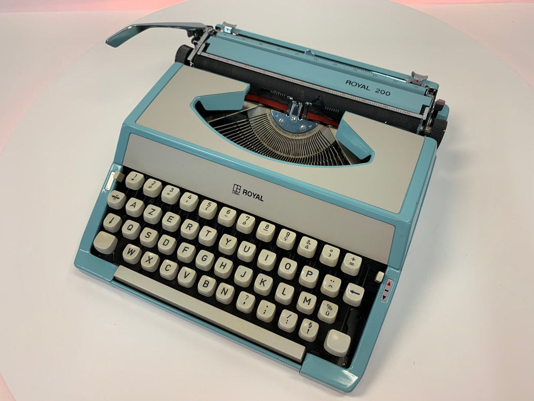 Vintage Silver-seiko Royal 200 Typewriter, 1973 Unique Color ...