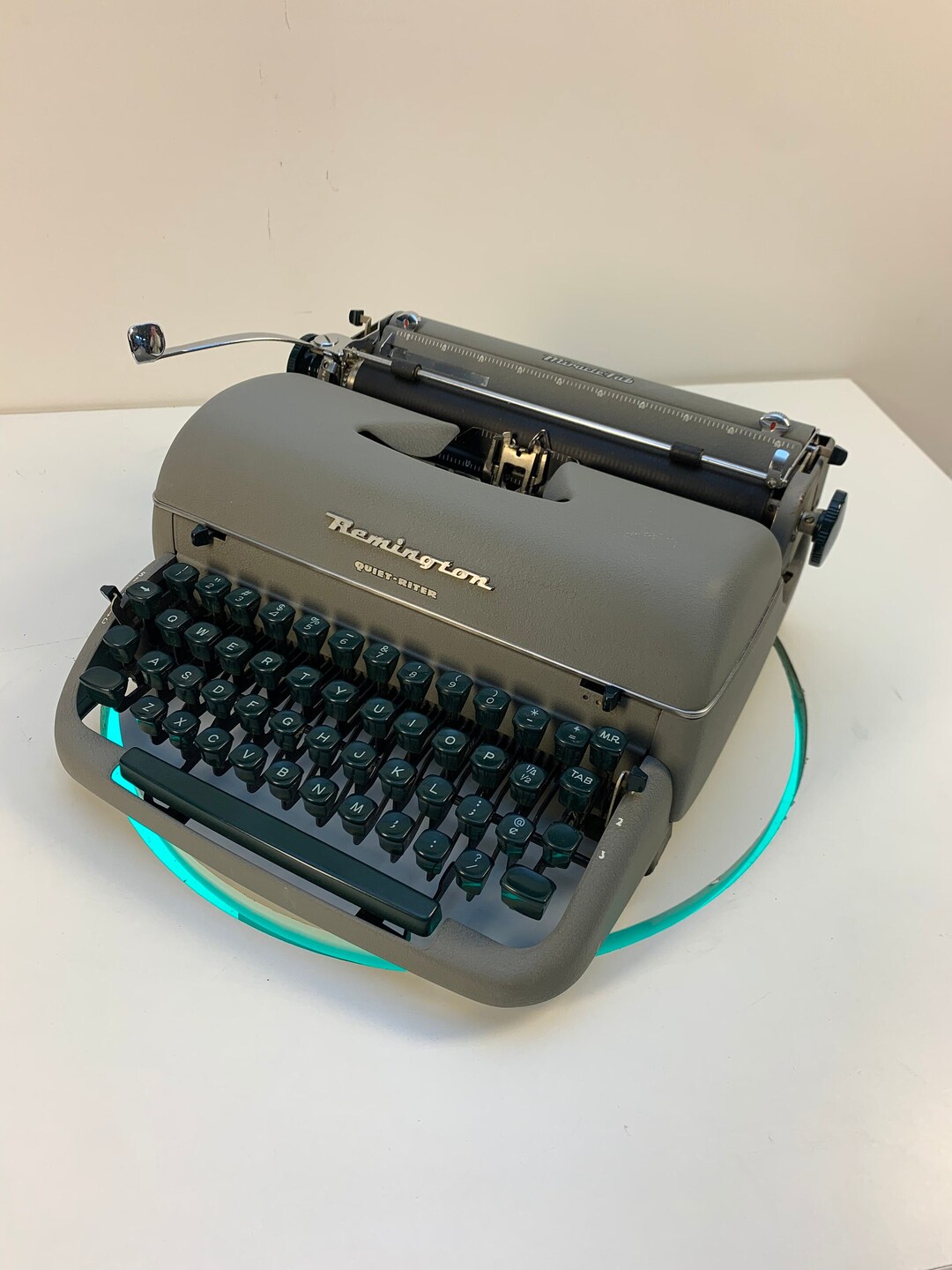 Vintage Remington Quiet-riter Portable Typewriter, a Vintage Marvel ...