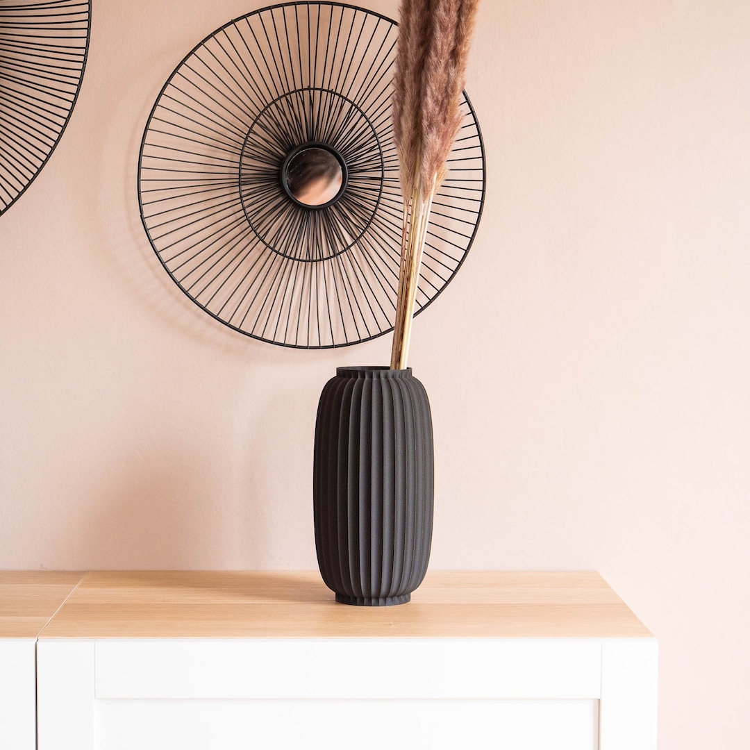 Black Vase From Designer for Home Deco With Style and Beauty Ideal for ...