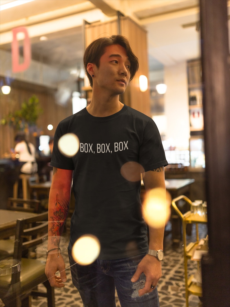 Formula 1 'box Box Box' T-shirt, Racing Fan Tee - Etsy