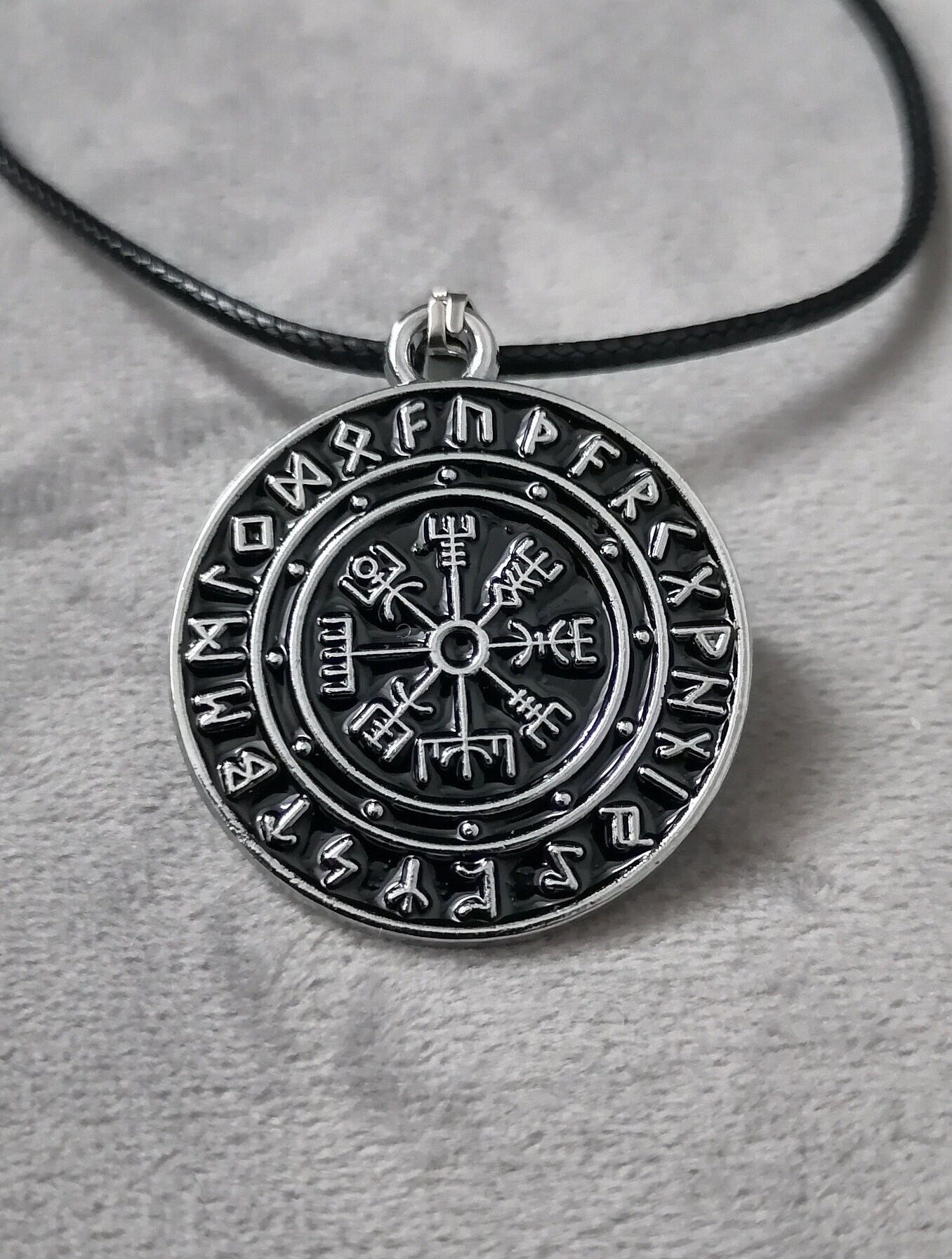 Exquisite Viking Compass, Norse Puaula Disc, Unisex Viking Vegvisir ...