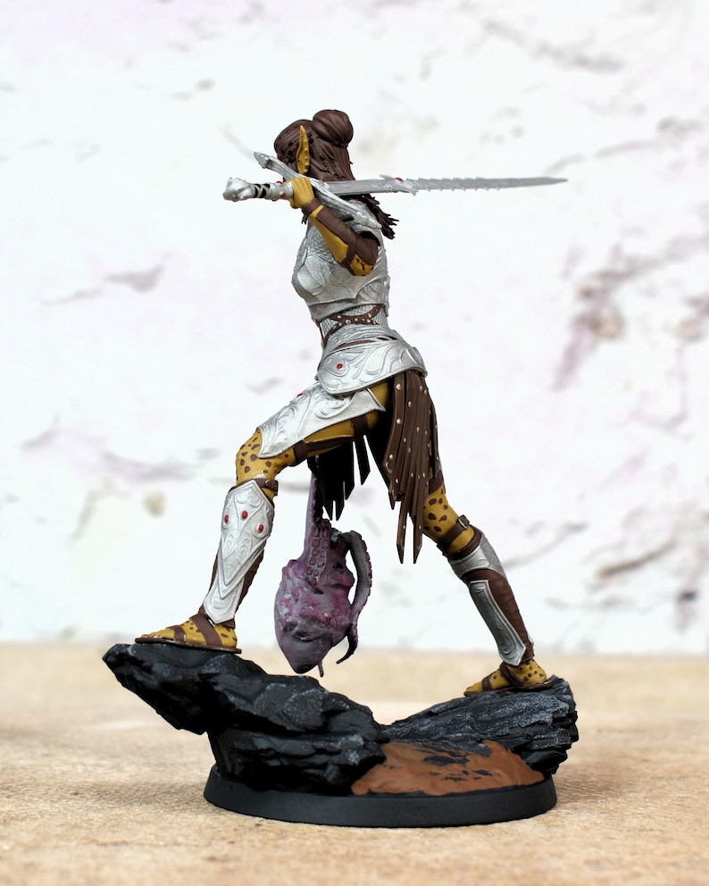 Lae'zel Statue 3D Printed | Gift for Gamer | BG3 Figure | Handmade Gift ...