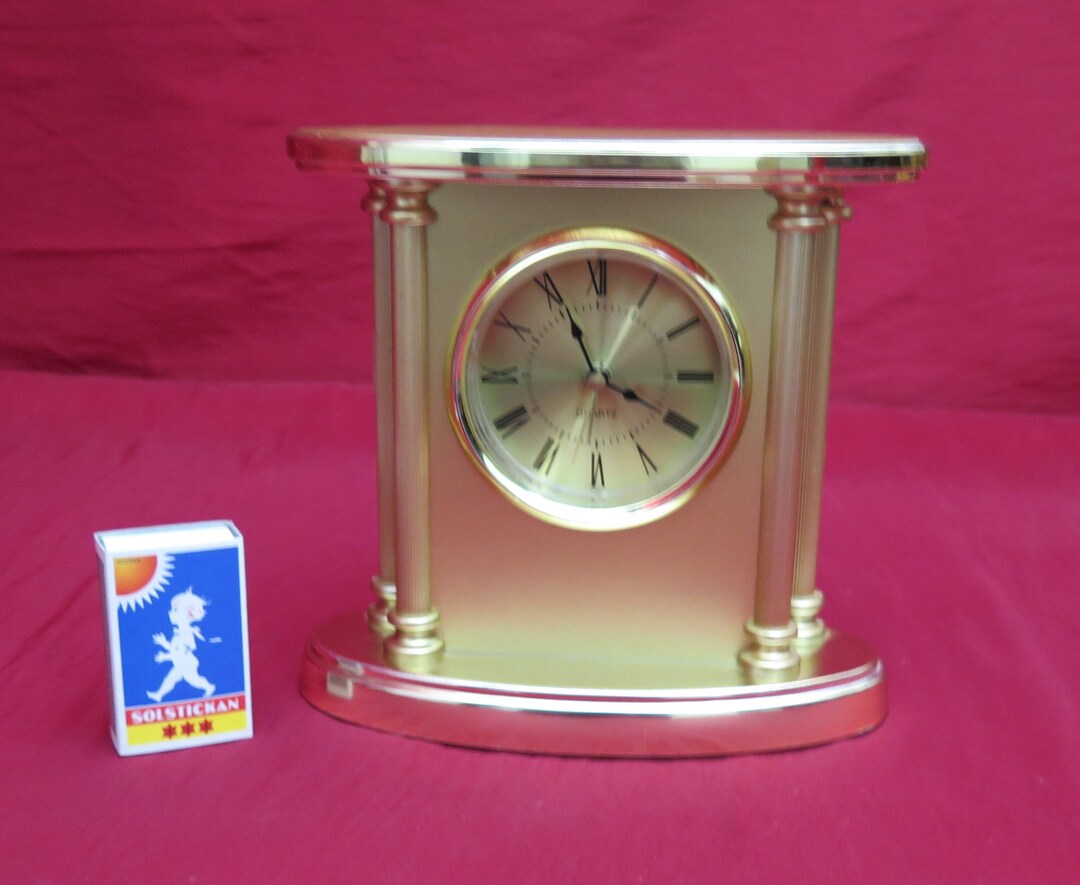 Vintage Quartz Table Alarm Clock. Very Nice Table Alarm Clock in Gold ...