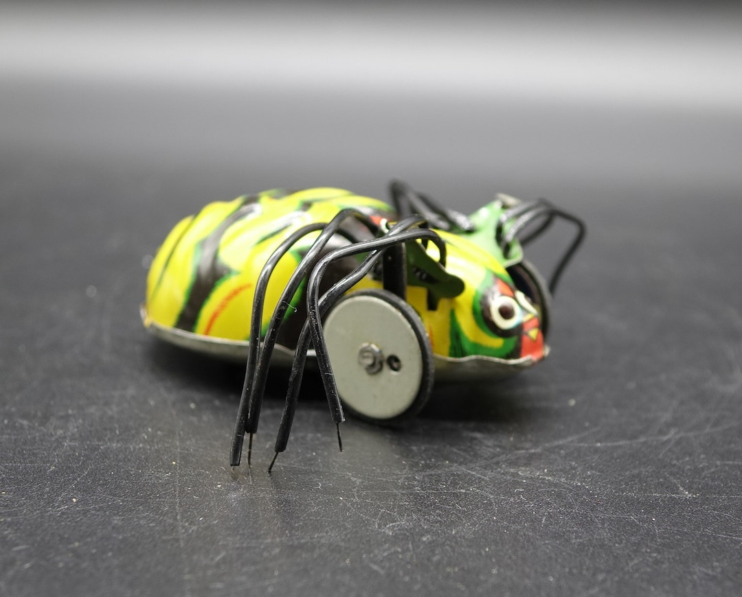 RARE! Vintage Tin Friction Spider / Bug Made by ALPS. Tin Toy Made in ...