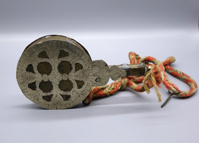 Antique / Vintage Gun Powder Flask in Brass With Rope. Made in North ...