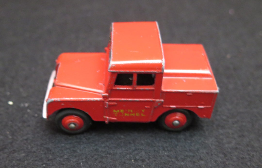 Vintage Dinky Toy No. 255, Land Rover Series 1 Mersey Tunnel Police Car ...