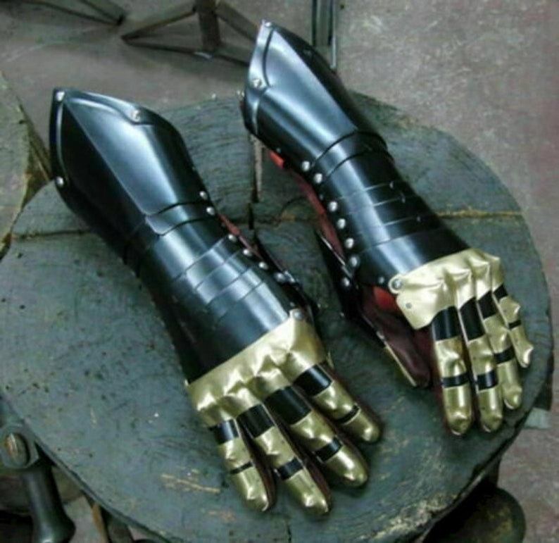 18 Gauge Steel Medieval Knight Gothic Pair of Gauntlets Gloves Battle ...