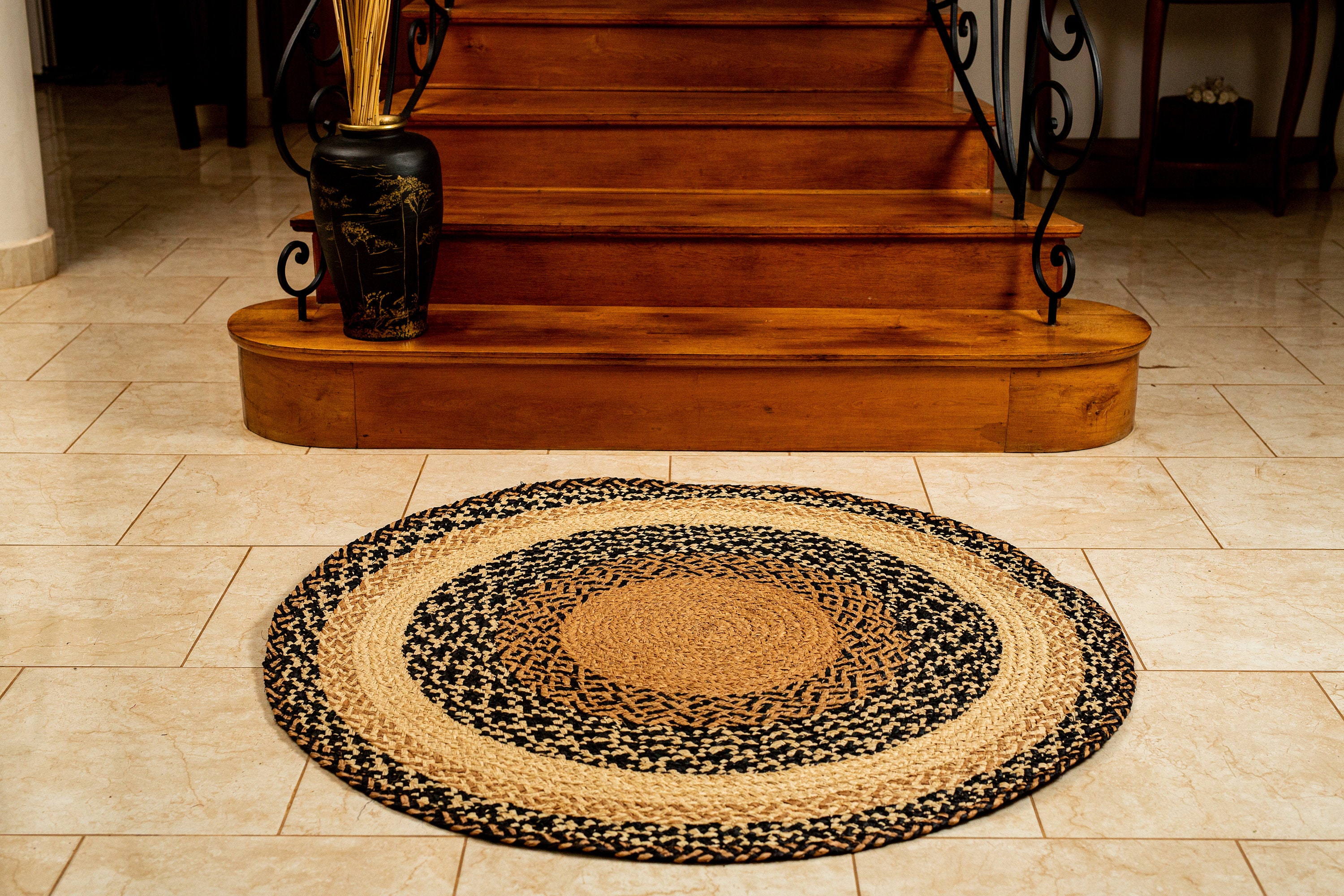 Round Raffia Carpet, Hand-woven, Pure Natural Fibers, Raffia Carpet ...