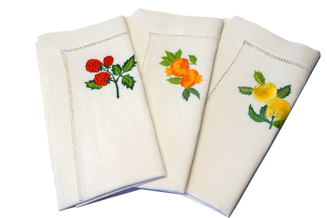 Hand-embroidered Napkins (6 Pieces) in a Set; Rectangular Embroidered ...