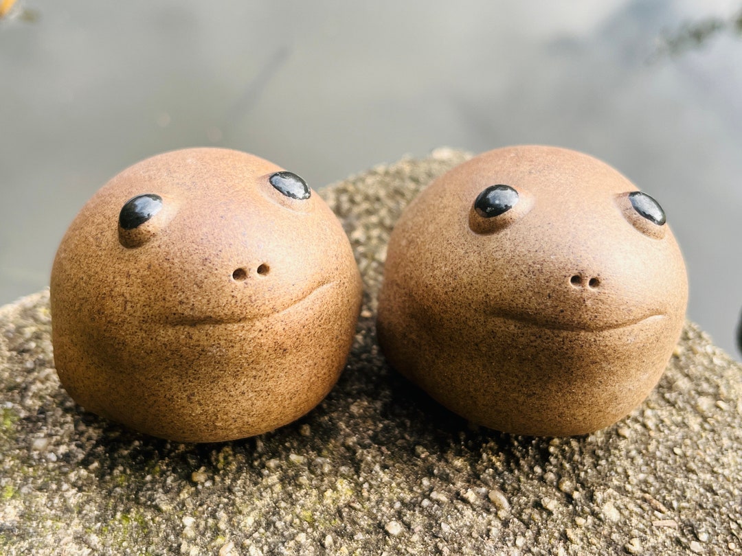 Lucky Frog Tea Pet, Cute Frog Figurine for Tea Drinking and Home or ...