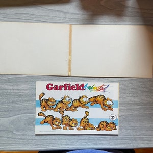 Vintage 1980s Garfield Book and Figurines. 1980s Memorabilia - Etsy
