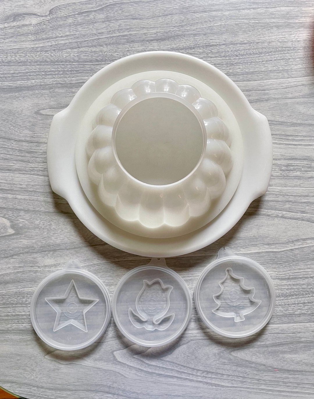 Vintage White Tupperware Jello Mold Set Jel-n-serve.retro Tupperware ...