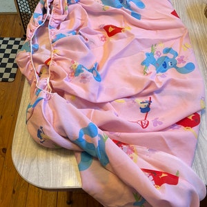 Vintage Late 90s/early 2000s Pink Blues Clues Twin Fitted Bedsheet and ...