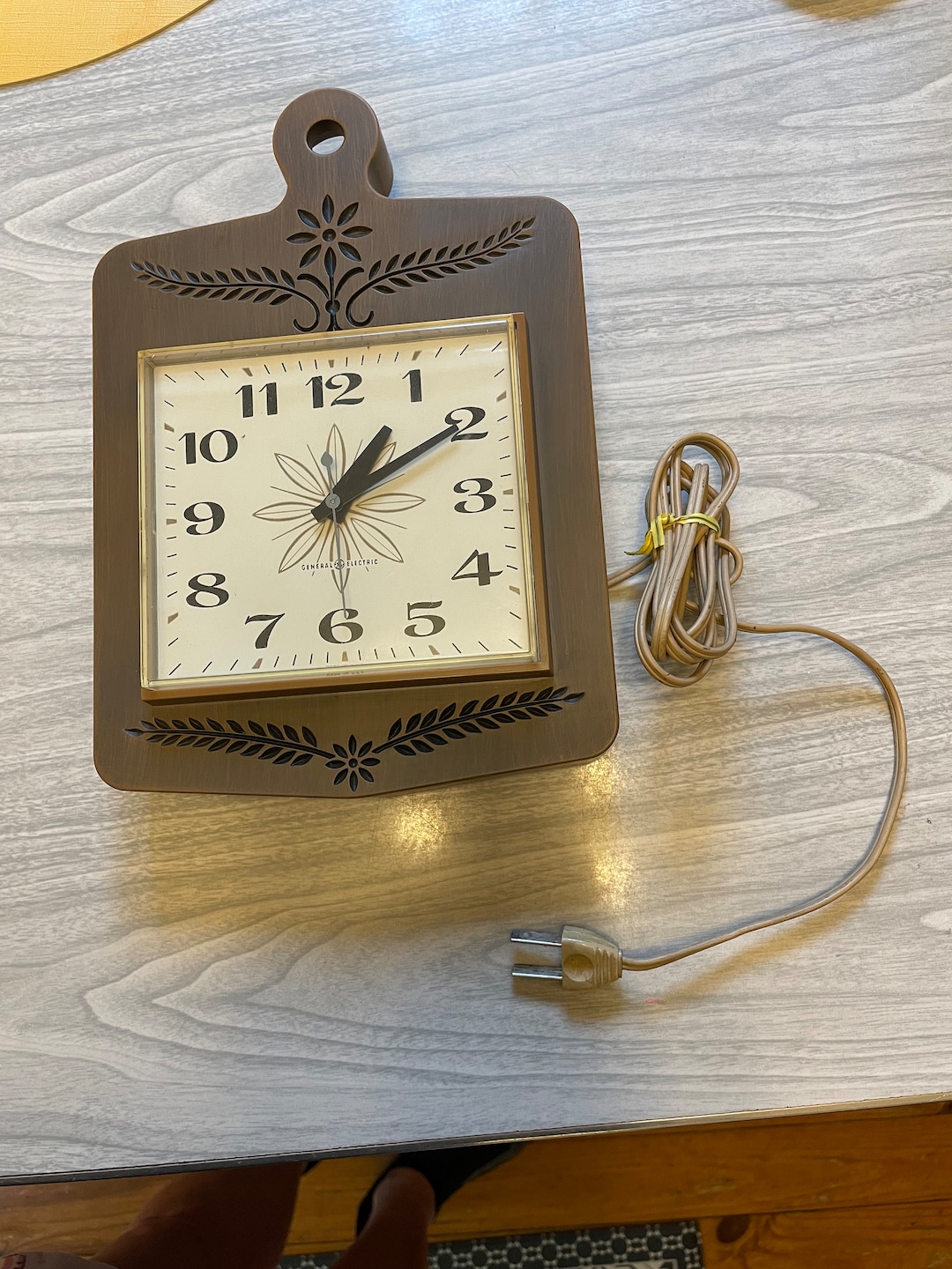 Vintage 1970s/1980s Corded Wall Clock. It Works. Boho and Cottagecore ...