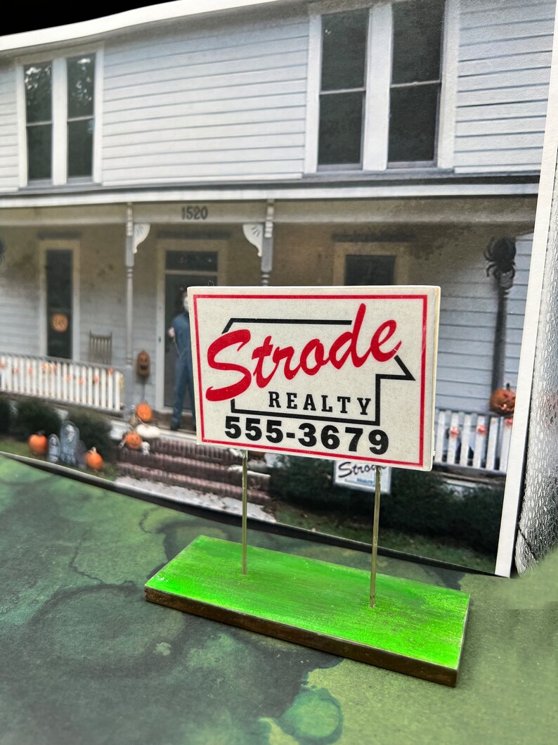 Strode Realty Scale Sign Replica From Halloween - Etsy