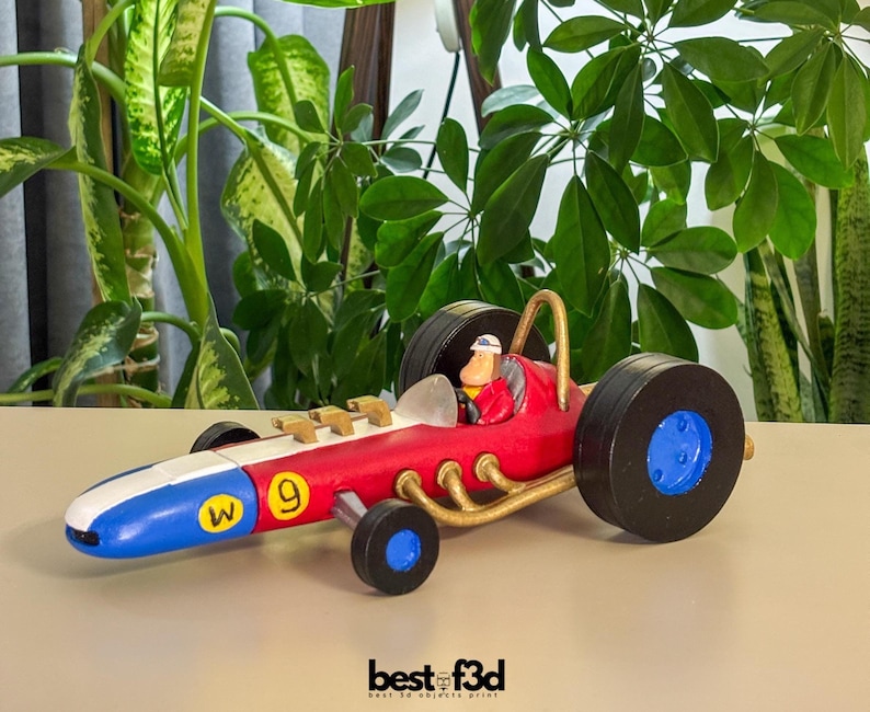 Wacky Races Peter Perfect Collectible Figurine - Retro Cartoon Gift ...