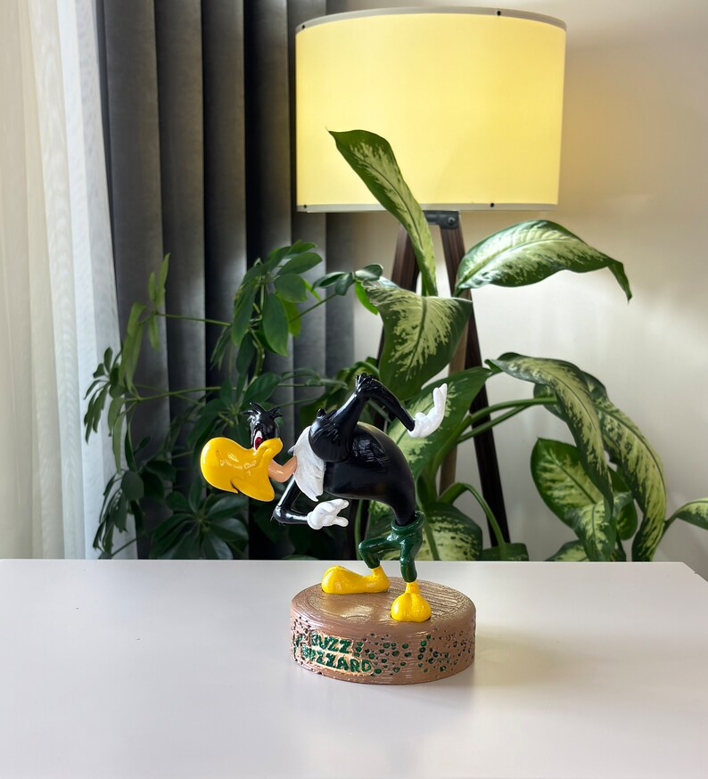 BUZZ BUZZARD - Etsy
