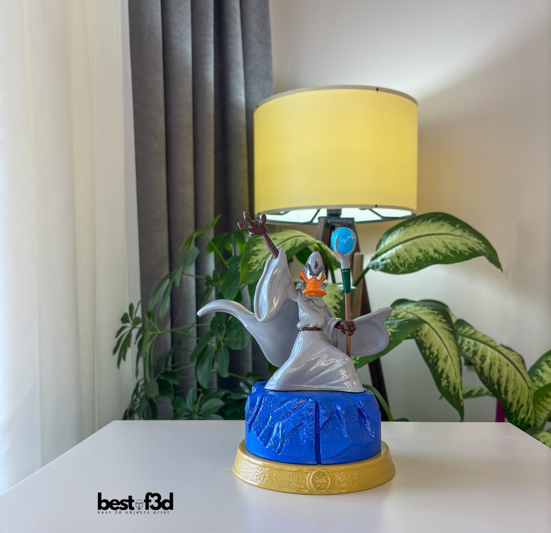 Daffy Duck the Wizard Figurine | Collectible Cartoon Decor & Gift for ...