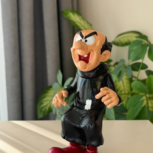Smurfs Diorama - Gargamel & Azrael Figure, Collectible Smurfs Display ...