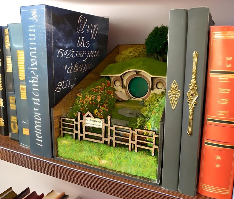Fantasy Hobbit Bookend Hobbit Book Nook Garden Bookend Garden Book Nook ...