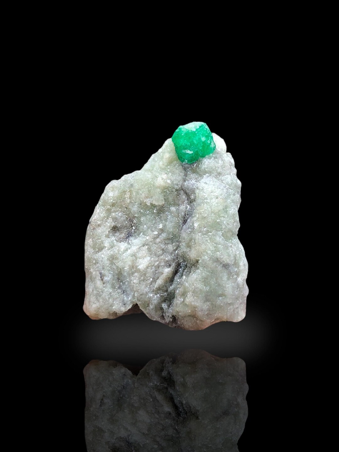 Natural Green Color Emerald Specimen, Emerald Crystal, Emerald Stone ...