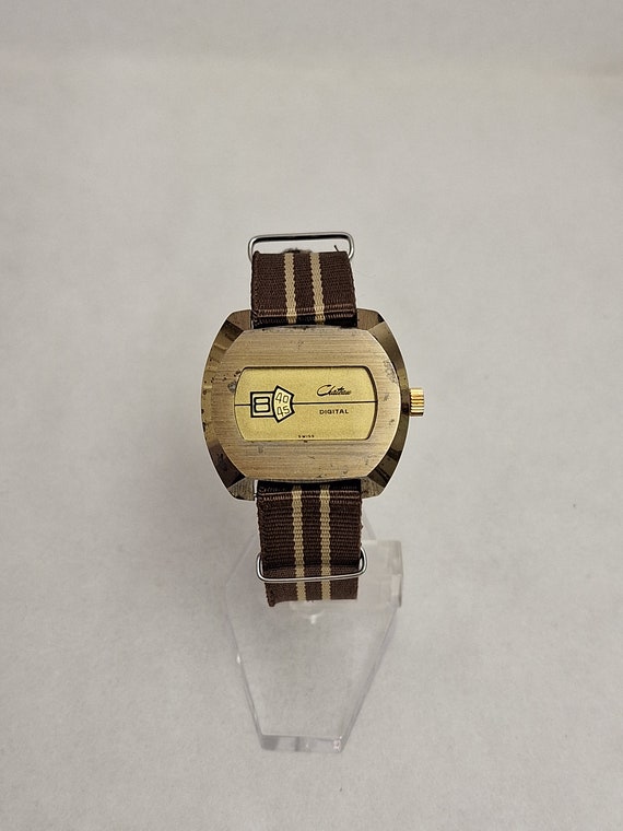 Retro Jump Hour Watch Chateau Digital Swiss Watch On … - Gem