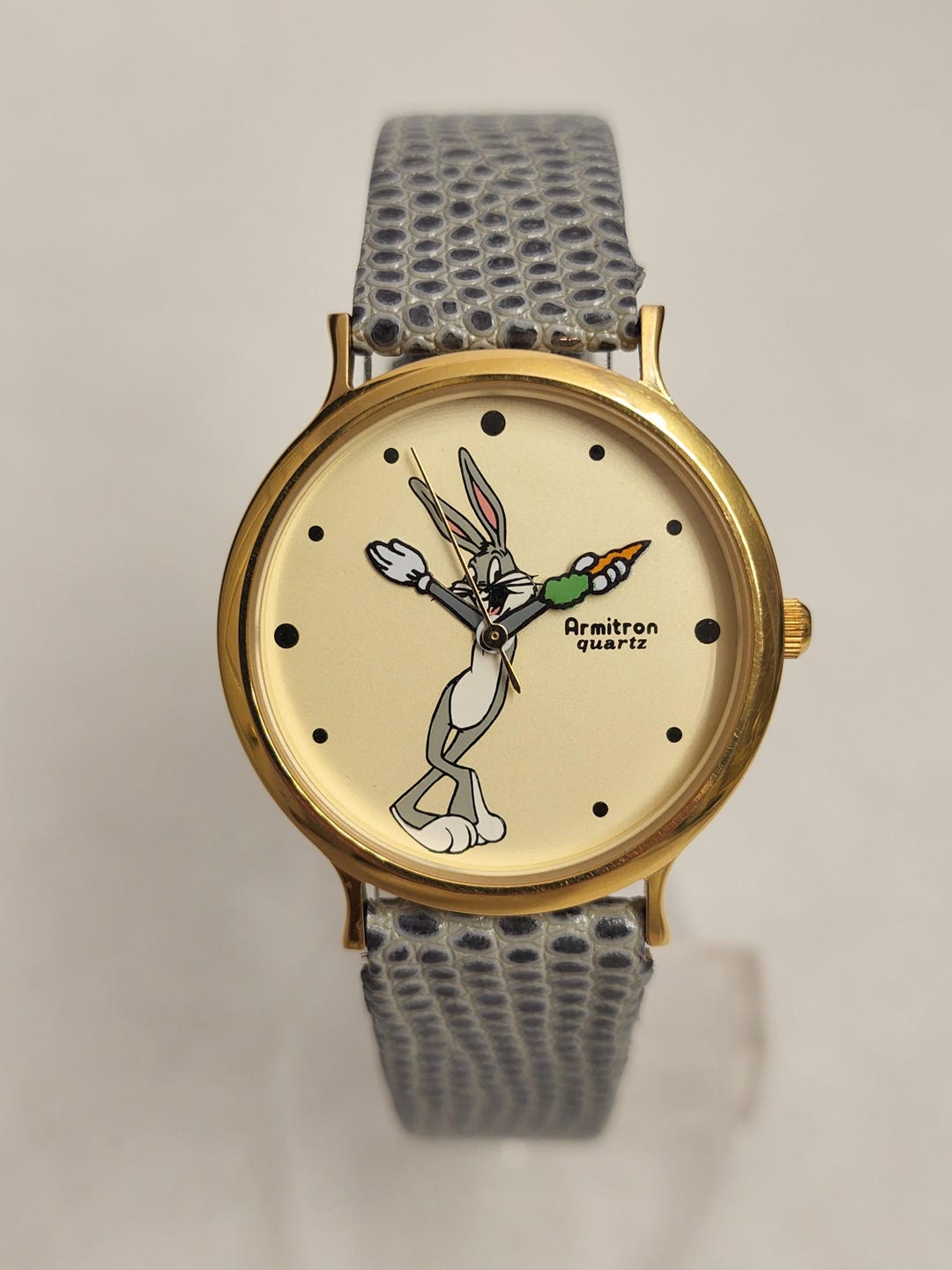Retro Bugs Bunny Armitron Quartz Watch Gold Tone Case and Grey Bugs ...