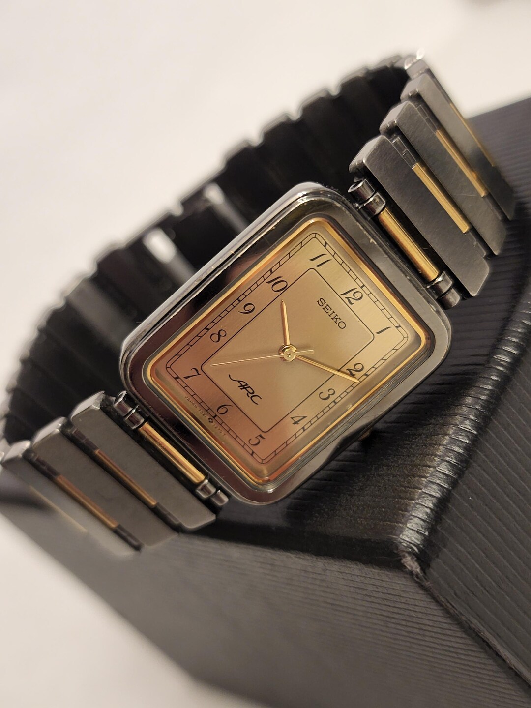 Retro Two Tone Watch Seiko ARC Quartz Gift for Him Gift for Her - Etsy