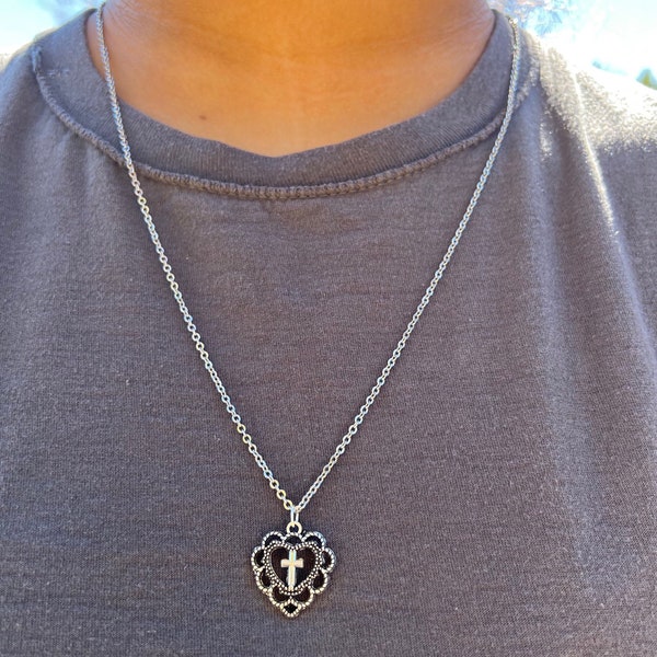 Death Note Necklace - Etsy