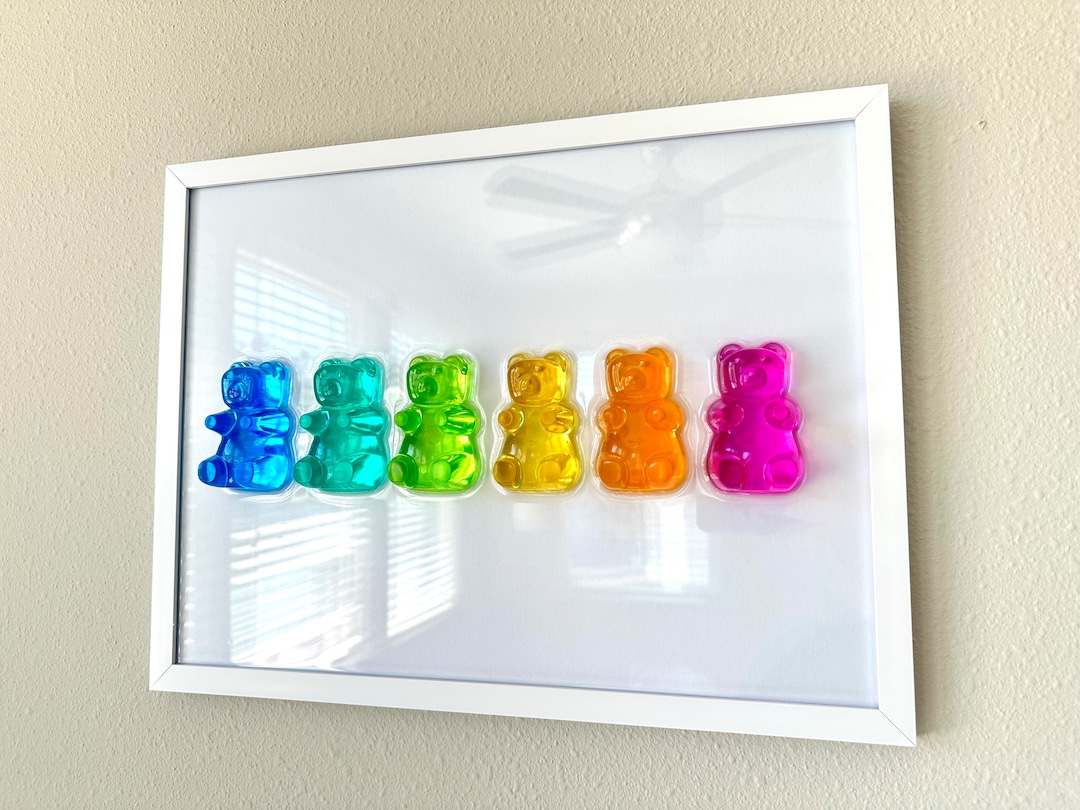 Rainbow Gummy Bear Resin Wall Art 12x16, Gummy Bear Pop Art, Epoxy Home ...