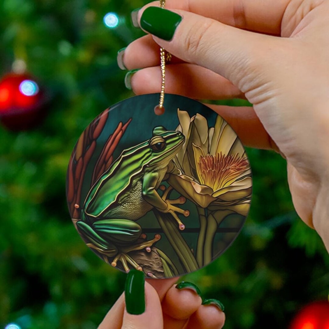 Gorgeous Frog Ornament is Great for Frogcore and Cottagecore Wildlife ...