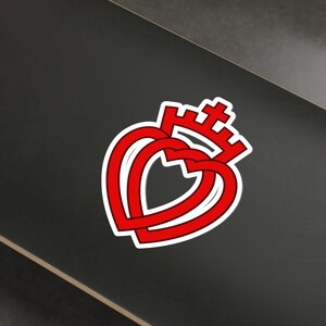 Two Hearts With a Crown Weather Resistant Outdoor Die-cut Car Sticker ...