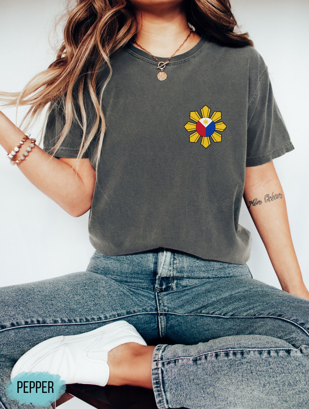 Filipino Sun Flag Shirt, Minimalistic Filipino Top, Unisex Philippines ...