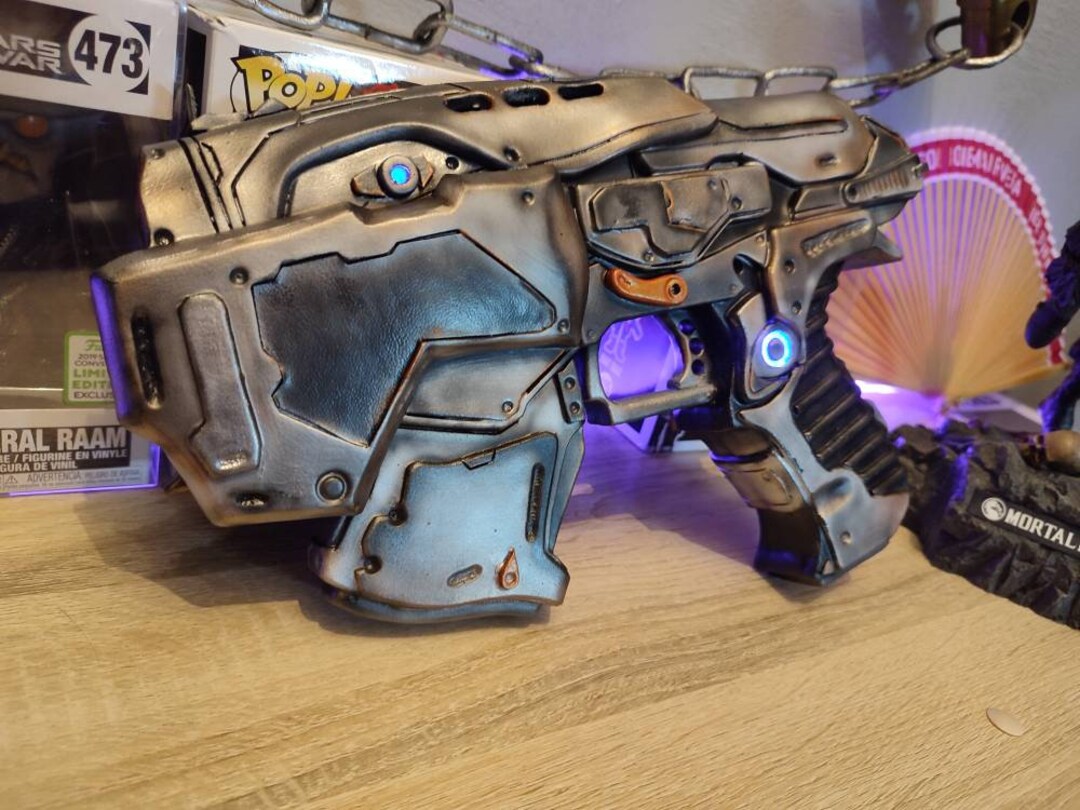 Gears of War Handmade Snub Pistol Cosplay With Leds - Etsy