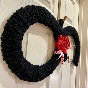 Infinity Valentine Love Wreath - Etsy