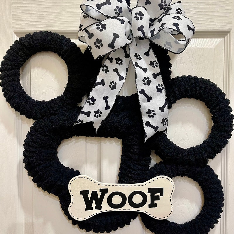 Dog Paw Wreath - Etsy
