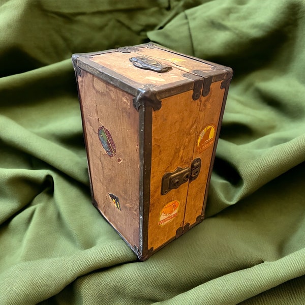 Steamer Trunk Wardrobe - Etsy
