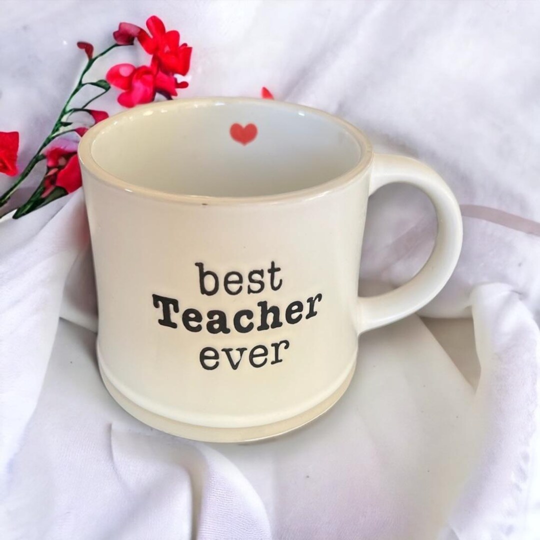 Best Teacher Ever Mug by Spectrum Designz 2017 Last Day of School Gift ...