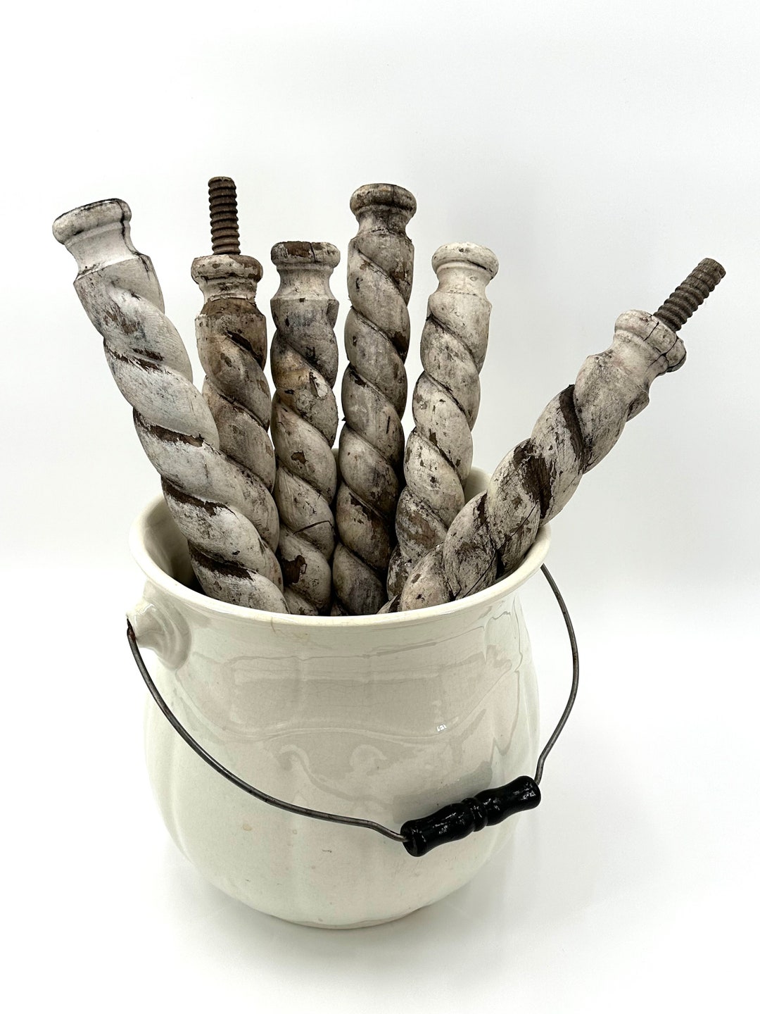 6 Vintage Turned Wood Spindles - Etsy