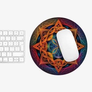 Celtic Knot Round Mouse Pad | Elegant Desk Accessory for Celtic Art ...