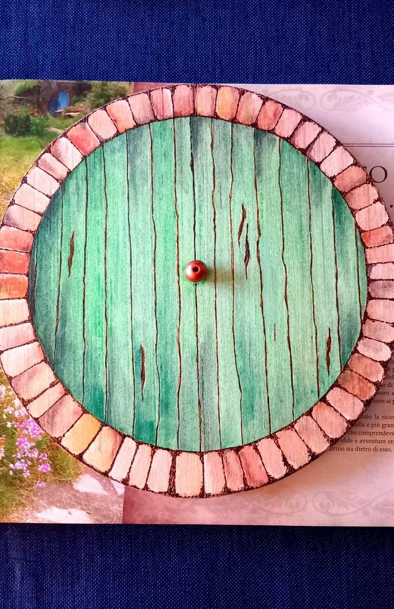 Pyrography Artwork, Bilbo's House. an Adorable Real Hobbit Door That ...